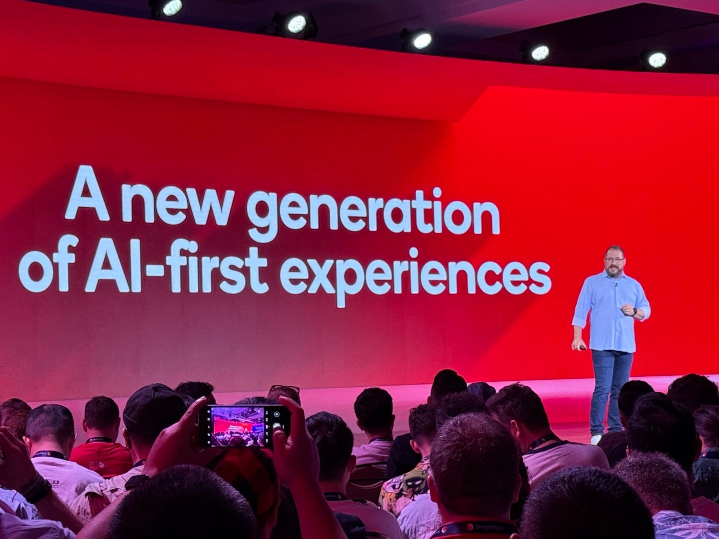 ¿El fin de las aplicaciones? Qualcomm dice que la IA se apoderará de tu ...