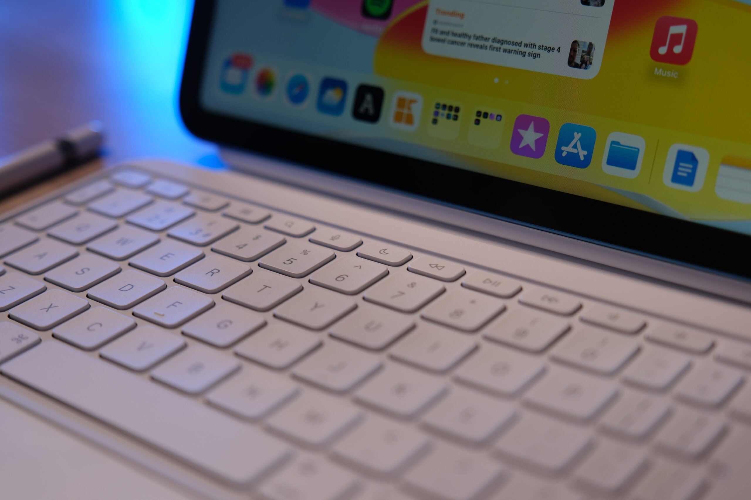 Apple Magic Keyboard vs Magic Keyboard Folio : quel clavier convient à ...